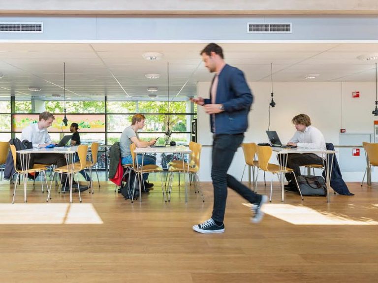 Find out TU Delft’s master opportunities | TU Delft Student News